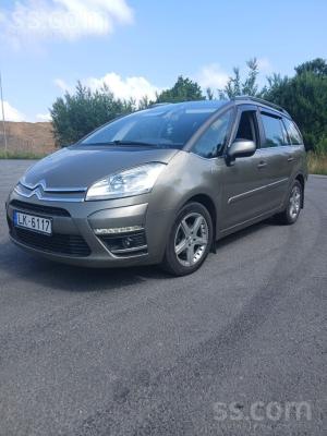 Brūns Citroen c4-picasso 2011 Rēzekne, ar dzinēja tilpumu 1.60 L un nobraukumu 294 tūkst. km par 3250 €, foto 4 vietnē AUTOMOTO.COM.LV