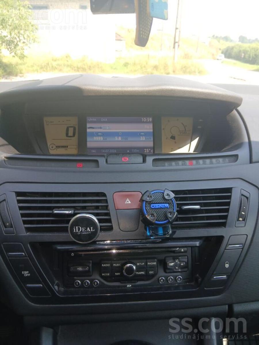 Brūns Citroen c4-picasso 2011 Rēzekne, ar dzinēja tilpumu 1.60 L un nobraukumu 294 tūkst. km par 3250 €, foto 16 vietnē AUTOMOTO.COM.LV
