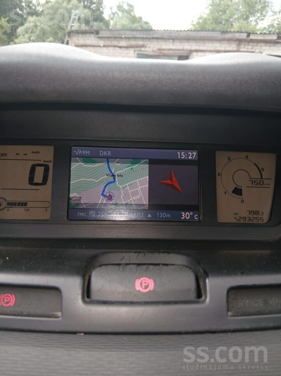 Brūns Citroen c4-picasso 2011 Rēzekne, ar dzinēja tilpumu 1.60 L un nobraukumu 294 tūkst. km par 3250 €, foto 19 vietnē AUTOMOTO.COM.LV
