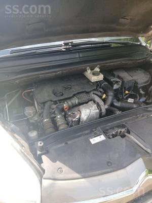 Brūns Citroen c4-picasso 2011 Rēzekne, ar dzinēja tilpumu 1.60 L un nobraukumu 294 tūkst. km par 3250 €, foto 21 vietnē AUTOMOTO.COM.LV