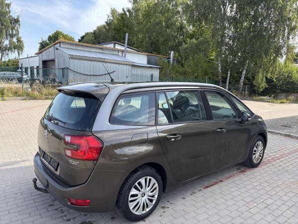 Brūns Citroen c4-picasso 2013 Utena, ar dzinēja tilpumu 1.56 L un nobraukumu 280 tūkst. km par 4750 €, foto 8 vietnē AUTOMOTO.COM.LV