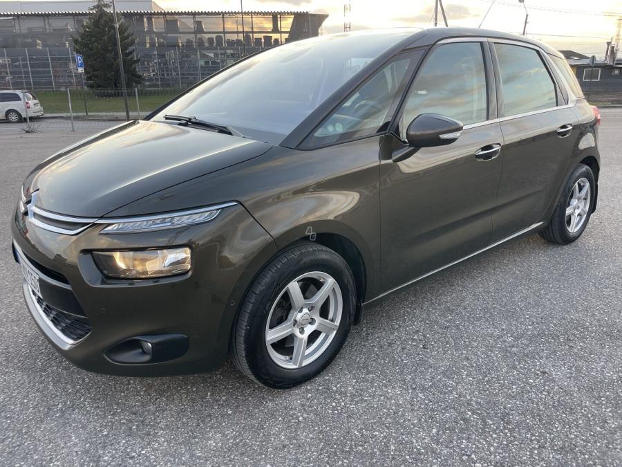 Brown Citroen c4-picasso 2014 in Kaunas, with an engine capacity of 1.60 L and mileage of 205 thousand km for 3250 €, photo 1 on AUTOMOTO.COM.LV
