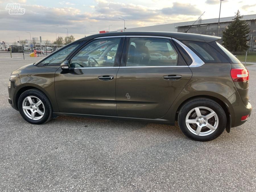 Brown Citroen c4-picasso 2014 in Kaunas, with an engine capacity of 1.60 L and mileage of 205 thousand km for 3250 €, photo 7 on AUTOMOTO.COM.LV