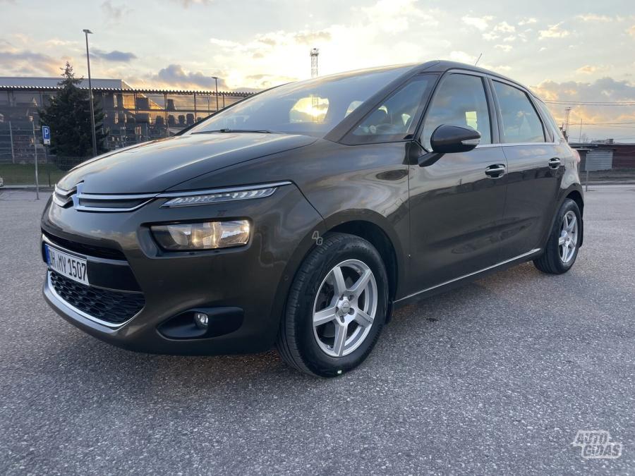 Brown Citroen c4-picasso 2014 in Kaunas, with an engine capacity of 1.60 L and mileage of 205 thousand km for 3250 €, photo 8 on AUTOMOTO.COM.LV