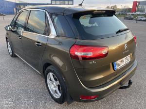 Brown Citroen c4-picasso 2014 in Kaunas, with an engine capacity of 1.60 L and mileage of 205 thousand km for 3250 €, photo 18 on AUTOMOTO.COM.LV