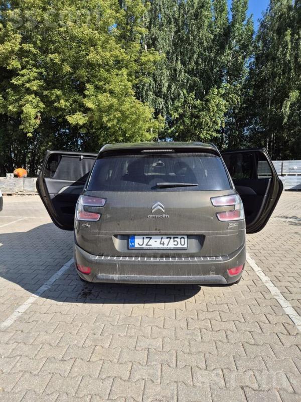 Brūns Citroen c4-picasso 2014 Rīga, ar dzinēja tilpumu 1.60 L un nobraukumu 226 tūkst. km par 4800 €, foto 9 vietnē AUTOMOTO.COM.LV