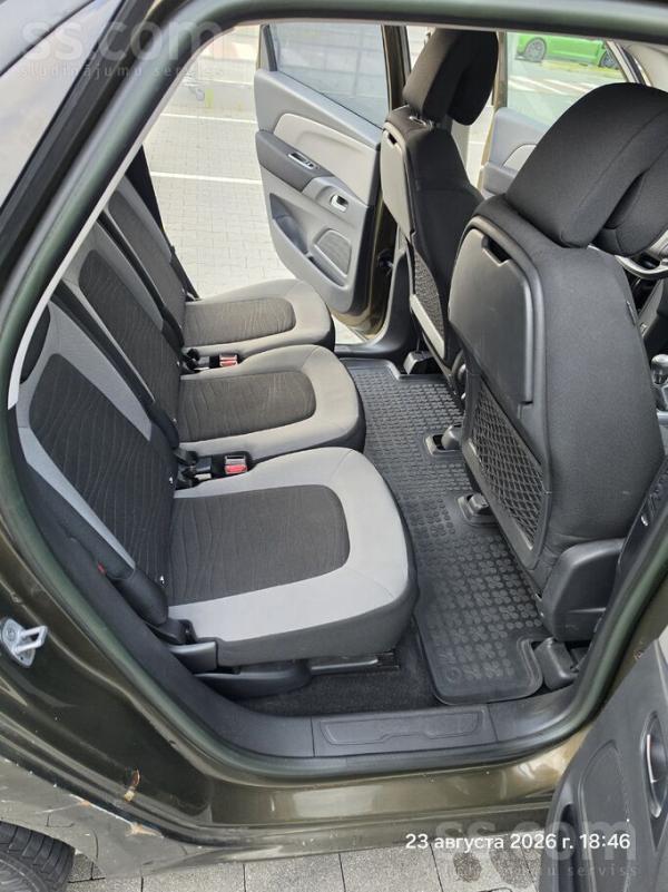 Brūns Citroen c4-picasso 2014 Rīga, ar dzinēja tilpumu 1.60 L un nobraukumu 0 tūkst. km par 3700 €, foto 6 vietnē AUTOMOTO.COM.LV