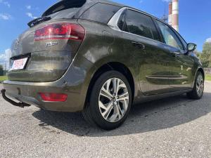 Brown Citroen c4-picasso 2014 in Kaunas, with an engine capacity of 1.56 L and mileage of 125 thousand km for 5990 €, photo 8 on AUTOMOTO.COM.LV