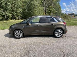 Brown Citroen c4-picasso 2014 in Kaunas, with an engine capacity of 1.56 L and mileage of 125 thousand km for 5990 €, photo 11 on AUTOMOTO.COM.LV