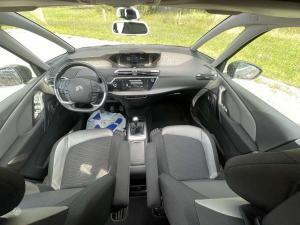 Brown Citroen c4-picasso 2014 in Kaunas, with an engine capacity of 1.56 L and mileage of 125 thousand km for 5990 €, photo 18 on AUTOMOTO.COM.LV