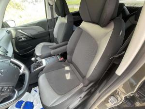Brown Citroen c4-picasso 2014 in Kaunas, with an engine capacity of 1.56 L and mileage of 125 thousand km for 5990 €, photo 20 on AUTOMOTO.COM.LV