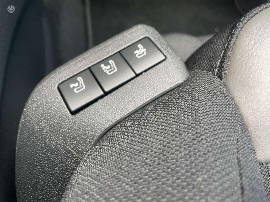 Brown Citroen c4-picasso 2014 in Kaunas, with an engine capacity of 1.56 L and mileage of 125 thousand km for 5990 €, photo 21 on AUTOMOTO.COM.LV