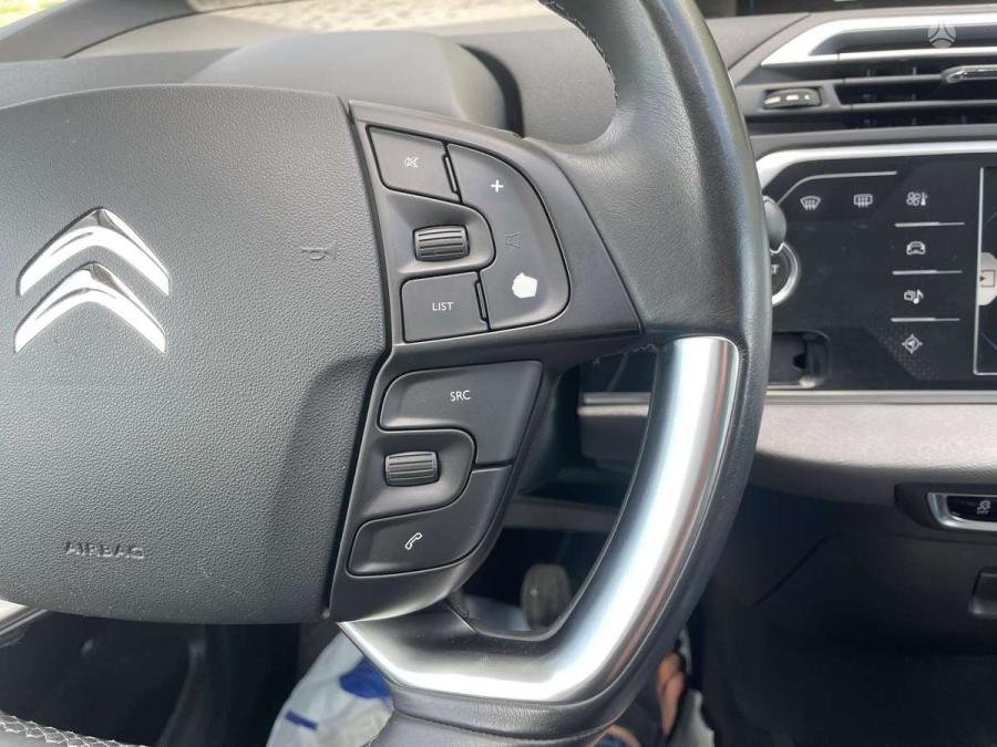 Brown Citroen c4-picasso 2014 in Kaunas, with an engine capacity of 1.56 L and mileage of 125 thousand km for 5990 €, photo 24 on AUTOMOTO.COM.LV