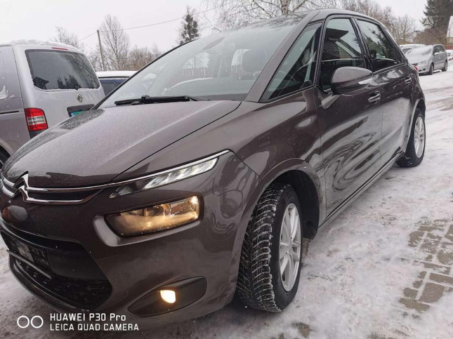 Brown Citroen c4-picasso 2015 in Prienai, with an engine capacity of 1.56 L and mileage of 139 thousand km for 5999 €, photo 19 on AUTOMOTO.COM.LV
