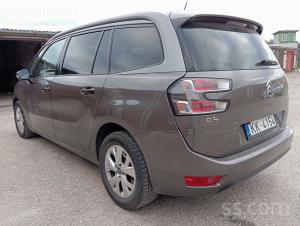 Brūns Citroen c4-picasso 2016 Jelgava, ar dzinēja tilpumu 1.60 L un nobraukumu 253 tūkst. km par 7500 €, foto 5 vietnē AUTOMOTO.COM.LV