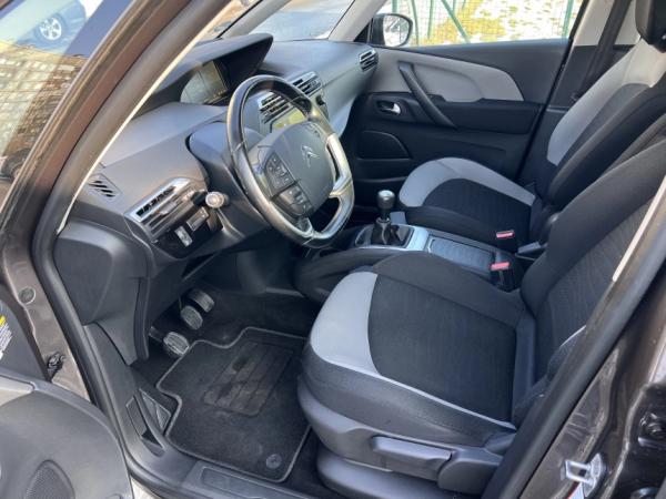 Brūns Citroen c4-picasso 2016 Rīga, ar dzinēja tilpumu 1.60 L un nobraukumu 168 tūkst. km par 9950 €, foto 7 vietnē AUTOMOTO.COM.LV