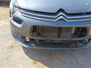 Brown Citroen c4-picasso 2017 in Marijampole, with an engine capacity of 1.56 L and mileage of 291 thousand km for 3650 €, photo 6 on AUTOMOTO.COM.LV