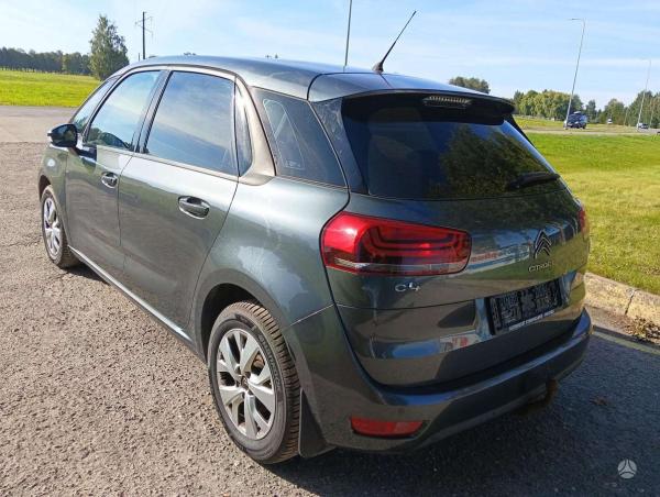 Brown Citroen c4-picasso 2017 in Marijampole, with an engine capacity of 1.56 L and mileage of 291 thousand km for 3700 €, photo 9 on AUTOMOTO.COM.LV