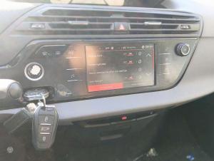 Brown Citroen c4-picasso 2017 in Marijampole, with an engine capacity of 1.56 L and mileage of 291 thousand km for 3700 €, photo 16 on AUTOMOTO.COM.LV