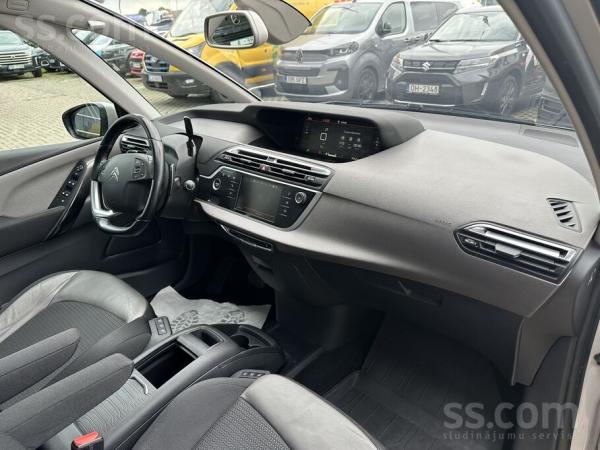 Brūns Citroen c4-picasso 2018 Rīga, ar dzinēja tilpumu 2.00 L un nobraukumu 244 tūkst. km par 8400 €, foto 8 vietnē AUTOMOTO.COM.LV