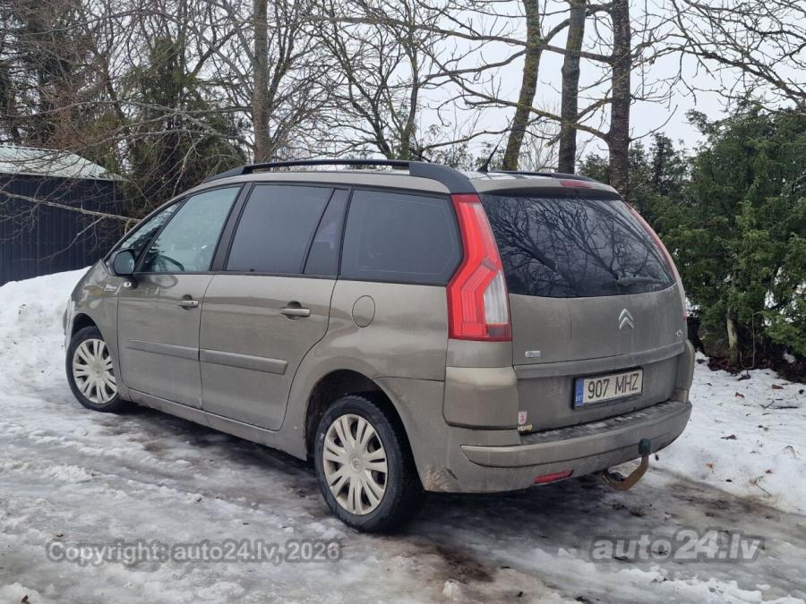 Brūns Citroen c4-picasso 2013 Kuresāre, ar dzinēja tilpumu 1.60 L un nobraukumu 371 tūkst. km par 2000 €, foto 2 vietnē AUTOMOTO.COM.LV