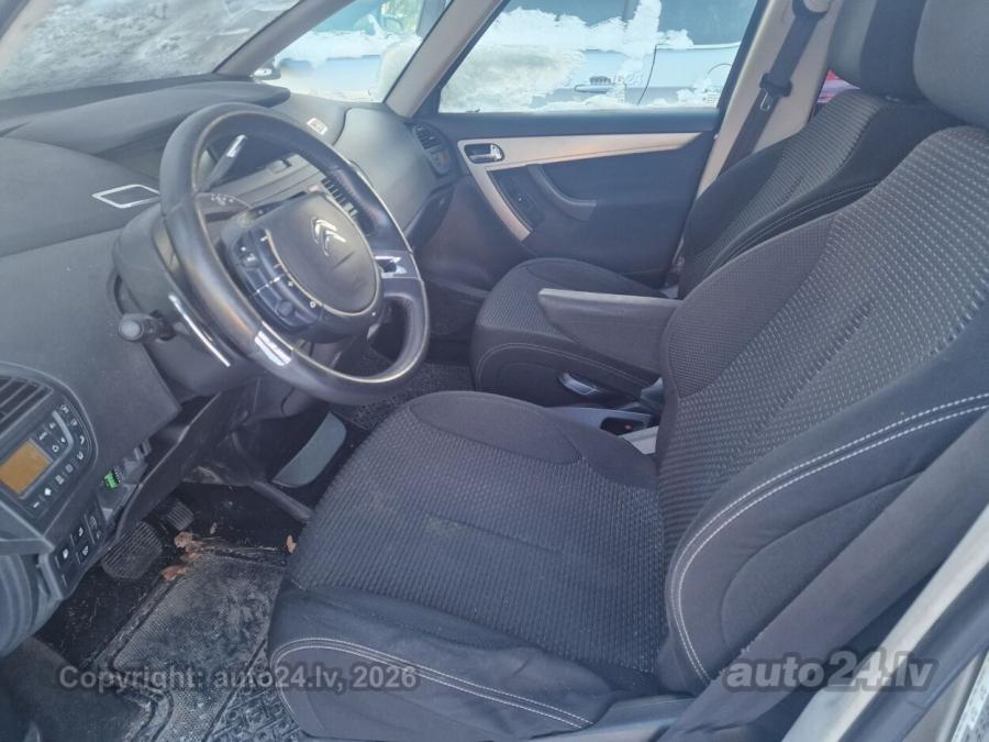 Brūns Citroen c4-picasso 2013 Kuresāre, ar dzinēja tilpumu 1.60 L un nobraukumu 371 tūkst. km par 2000 €, foto 3 vietnē AUTOMOTO.COM.LV