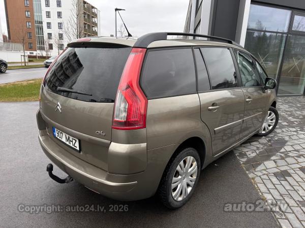 Brown Citroen c4-picasso 2013 in Tallinn, with an engine capacity of 1.60 L and mileage of 367 thousand km for 2599 €, photo 8 on AUTOMOTO.COM.LV