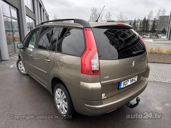 Brown Citroen c4-picasso 2013 in Tallinn, with an engine capacity of 1.60 L and mileage of 367 thousand km for 2599 €, photo 10 on AUTOMOTO.COM.LV