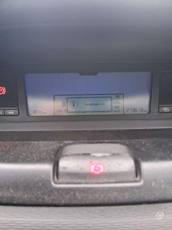 Citroen c4-picasso 2007 Marijampole, ar dzinēja tilpumu 1.56 L un nobraukumu 0 tūkst. km par 799 €, foto 6 vietnē AUTOMOTO.COM.LV