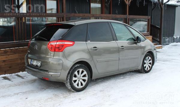 Pelēks Citroen c4-picasso 2007 Rīga, ar dzinēja tilpumu 1.60 L un nobraukumu 0 tūkst. km par 1490 €, foto 6 vietnē AUTOMOTO.COM.LV