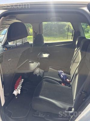 Pelēks Citroen c4-picasso 2009 Daugavpils, ar dzinēja tilpumu 2.00 L un nobraukumu 319 tūkst. km par 2900 €, foto 9 vietnē AUTOMOTO.COM.LV