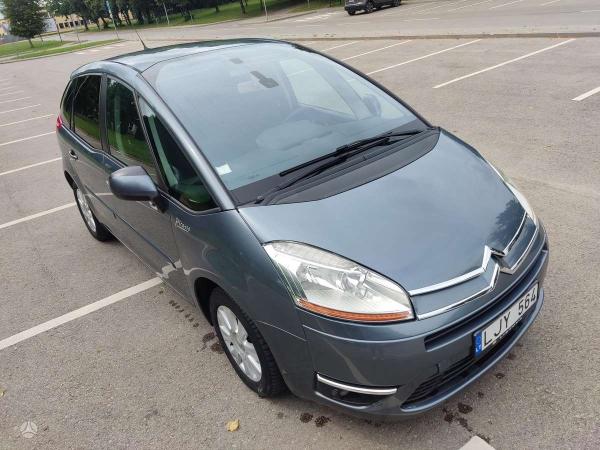 Pelēks Citroen c4-picasso 2010 Tauragė, ar dzinēja tilpumu 1.56 L un nobraukumu 270 tūkst. km par 1750 €, foto 1 vietnē AUTOMOTO.COM.LV