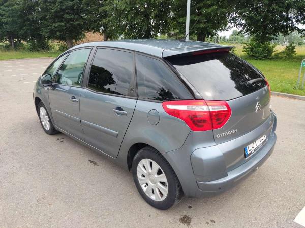 Pelēks Citroen c4-picasso 2010 Tauragė, ar dzinēja tilpumu 1.56 L un nobraukumu 270 tūkst. km par 1750 €, foto 7 vietnē AUTOMOTO.COM.LV