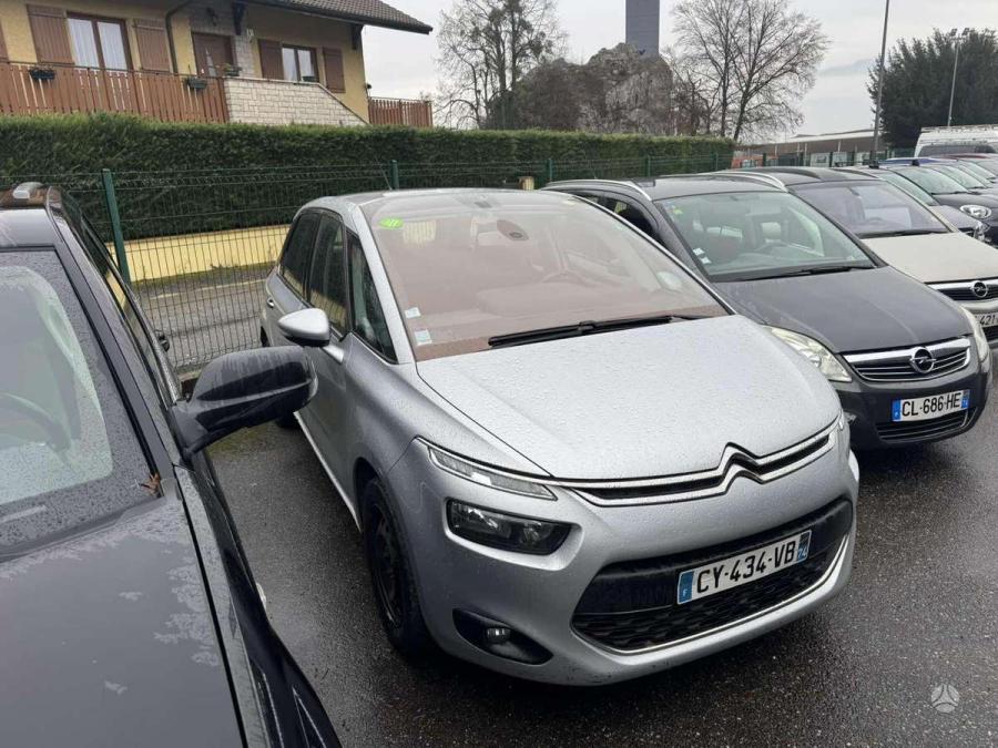 Pelēks Citroen c4-picasso 2013 Tauragė, ar dzinēja tilpumu 1.60 L un nobraukumu 267 tūkst. km par 3600 €, foto 2 vietnē AUTOMOTO.COM.LV