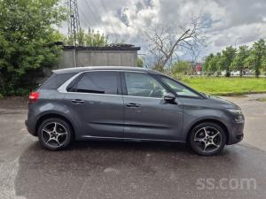 Pelēks Citroen c4-picasso 2014 Rīga, ar dzinēja tilpumu 1.60 L un nobraukumu 246 tūkst. km par 4490 €, foto 6 vietnē AUTOMOTO.COM.LV