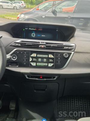 Pelēks Citroen c4-picasso 2014 Rīga, ar dzinēja tilpumu 1.60 L un nobraukumu 246 tūkst. km par 4490 €, foto 13 vietnē AUTOMOTO.COM.LV