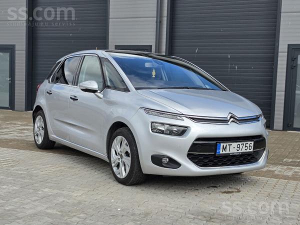 Pelēks Citroen c4-picasso 2015 Liepāja, ar dzinēja tilpumu 2.00 L un nobraukumu 228 tūkst. km par 6390 €, foto 4 vietnē AUTOMOTO.COM.LV