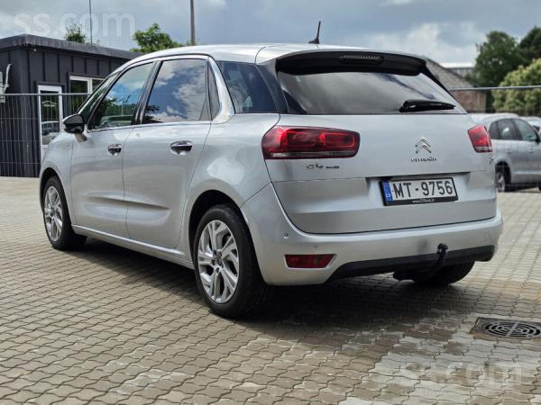 Pelēks Citroen c4-picasso 2015 Liepāja, ar dzinēja tilpumu 2.00 L un nobraukumu 228 tūkst. km par 6390 €, foto 8 vietnē AUTOMOTO.COM.LV