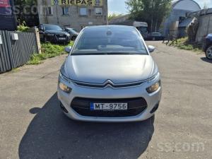 Серый Ситроен С4 Пикассо 2015 в Рига, объемом двигателя 2.00 л и пробегом 228 тыс. км за 6890 €, фото 4 на AUTOMOTO.COM.LV