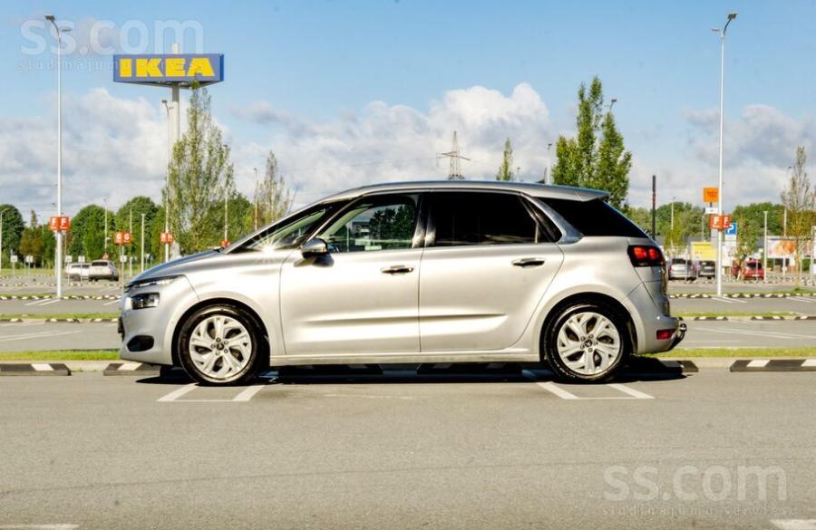 Pelēks Citroen c4-picasso 2015 Rīga, ar dzinēja tilpumu 2.00 L un nobraukumu 228 tūkst. km par 6890 €, foto 6 vietnē AUTOMOTO.COM.LV