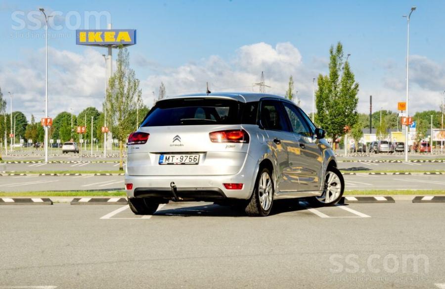 Pelēks Citroen c4-picasso 2015 Rīga, ar dzinēja tilpumu 2.00 L un nobraukumu 228 tūkst. km par 6890 €, foto 7 vietnē AUTOMOTO.COM.LV