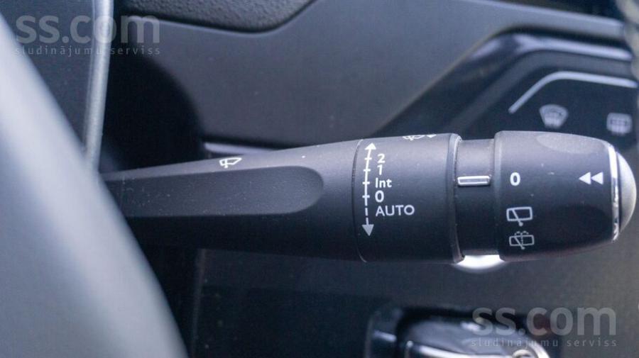 Pelēks Citroen c4-picasso 2015 Rīga, ar dzinēja tilpumu 2.00 L un nobraukumu 228 tūkst. km par 6890 €, foto 22 vietnē AUTOMOTO.COM.LV