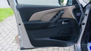 Pelēks Citroen c4-picasso 2015 Rīga, ar dzinēja tilpumu 2.00 L un nobraukumu 228 tūkst. km par 6890 €, foto 23 vietnē AUTOMOTO.COM.LV