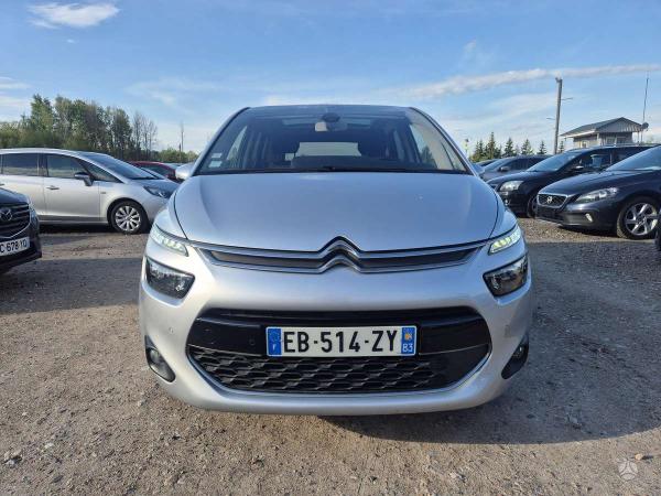 Citroen c4-picasso 2016 Utena vietnē Pelēks Citroen c4-picasso 2016 Utena, ar dzinēja tilpumu 1.20 L un nobraukumu 163 tūkst. km par 3950 €, foto 3 vietnē AUTOMOTO.COM.LV
