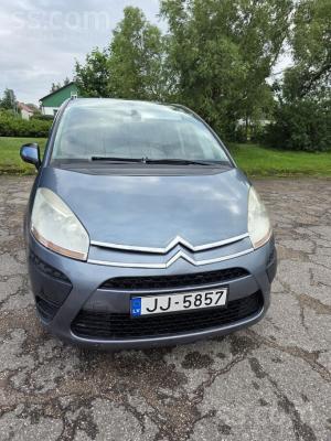 Grey Citroen c4-picasso 2004 in Liepaja, with an engine capacity of 1.60 L and mileage of 245 thousand km for 1200 €, photo  on AUTOMOTO.COM.LV