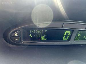 Pelēks Citroen c4-picasso 2005 Prienai, ar dzinēja tilpumu 1.60 L un nobraukumu 240 tūkst. km par 620 €, foto 8 vietnē AUTOMOTO.COM.LV