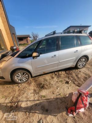 Pelēks Citroen c4-picasso 2006 Kauņa, ar dzinēja tilpumu 1.60 L un nobraukumu 360 tūkst. km par 400 €, foto 6 vietnē AUTOMOTO.COM.LV