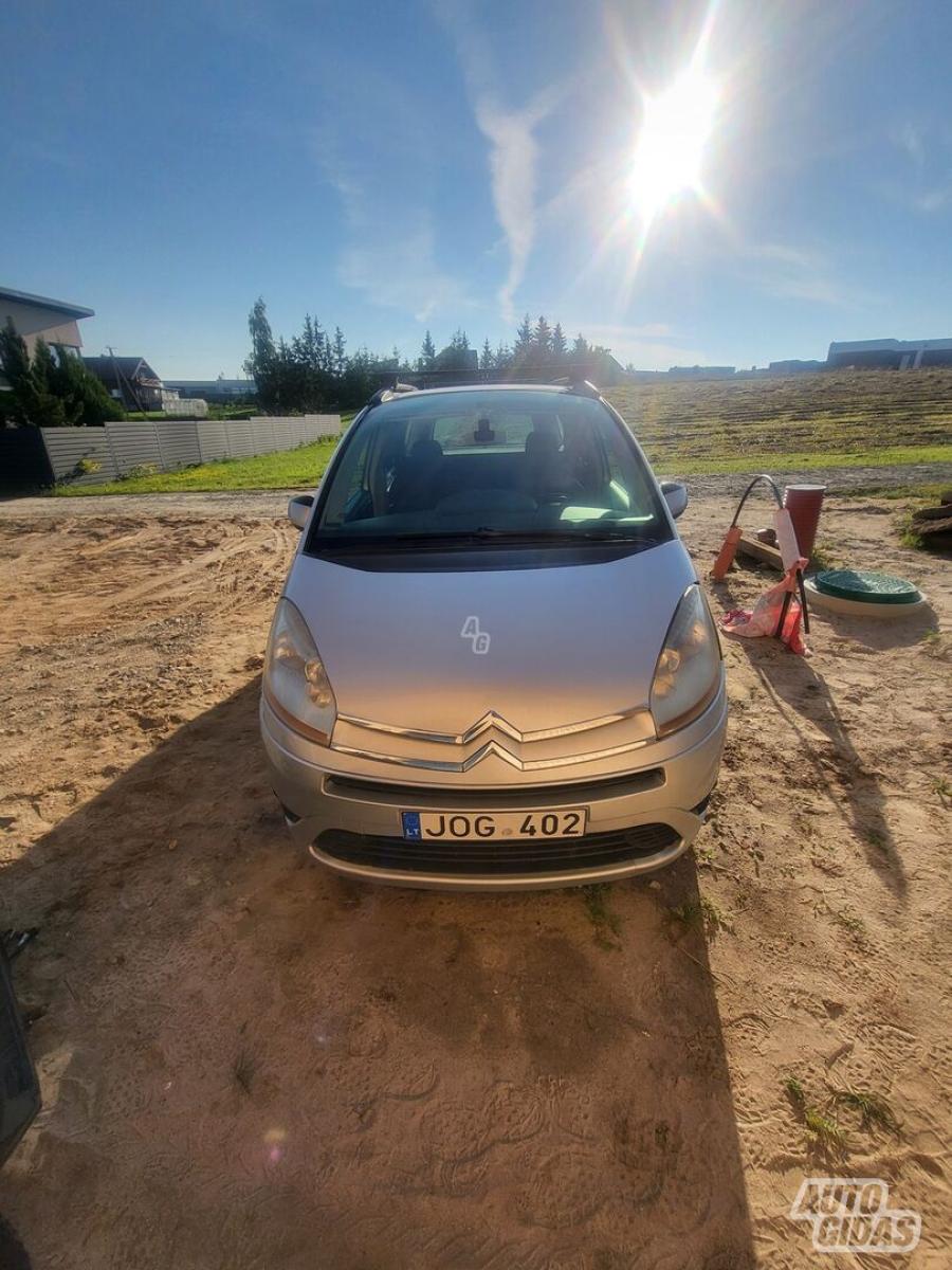 Pelēks Citroen c4-picasso 2006 Kauņa, ar dzinēja tilpumu 1.60 L un nobraukumu 360 tūkst. km par 400 €, foto 7 vietnē AUTOMOTO.COM.LV