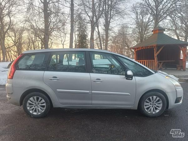 Pelēks Citroen c4-picasso 2007 Šilalė, ar dzinēja tilpumu 1.60 L un nobraukumu 275 tūkst. km par 1250 €, foto 6 vietnē AUTOMOTO.COM.LV