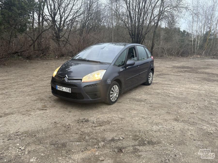 Pelēks Citroen c4-picasso 2007 Anykščiai, ar dzinēja tilpumu 1.60 L un nobraukumu 371 tūkst. km par 920 €, foto 1 vietnē AUTOMOTO.COM.LV